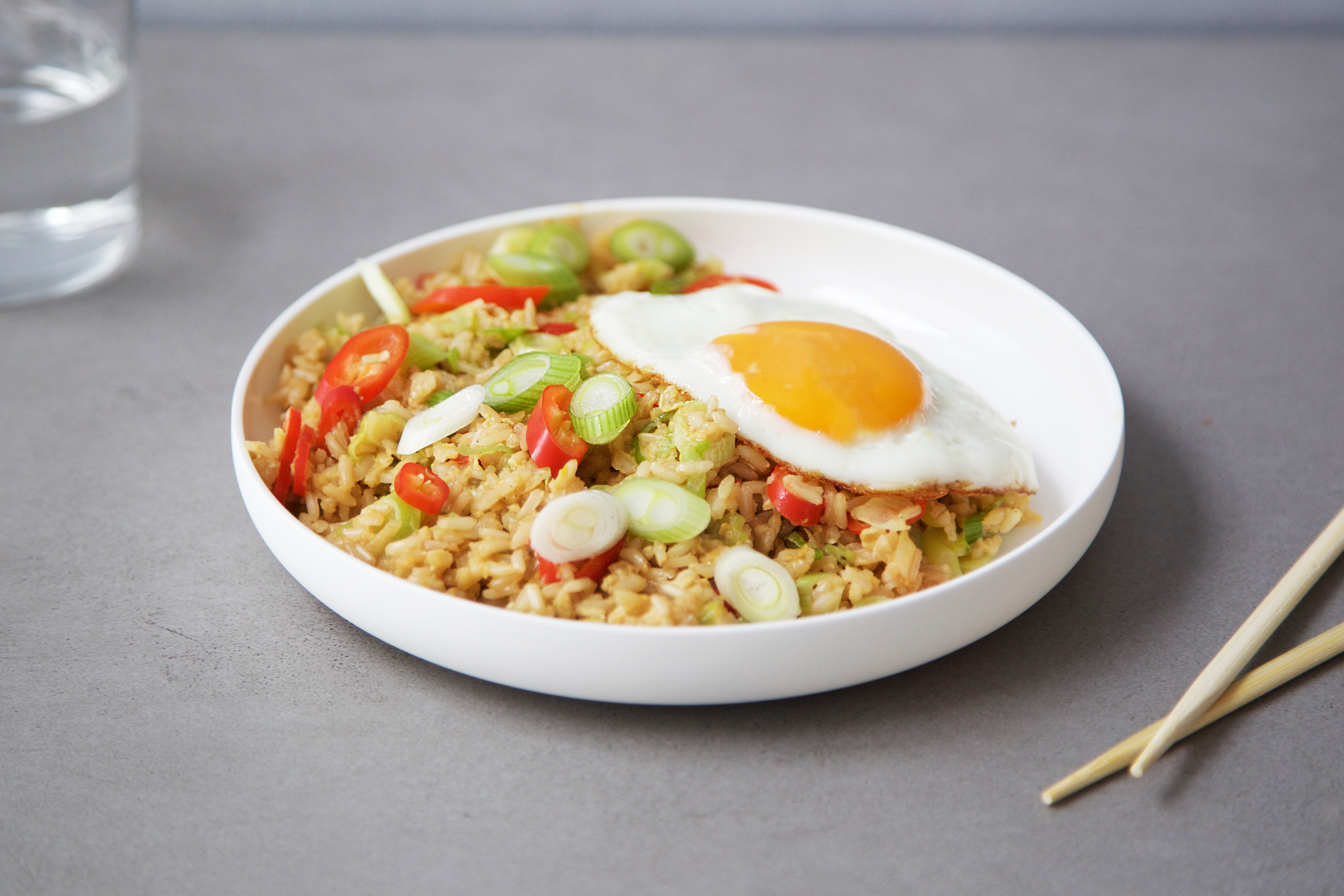 Stekt ris med egg- Helios